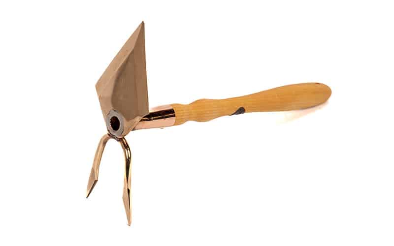 Efficient Weeding and Cultivating with Copper Hand Chopper – The Farm Dream